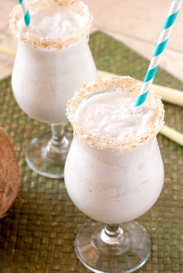 Easy Summer Cocktails- Coco Pod